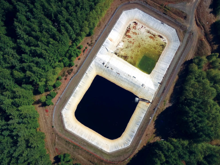 A leachate pond geomembrane after 25 years of service - Geosynthetics ...