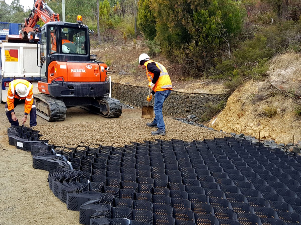 Presto GeoSystems installs GEOWEB geocells under Tasmanian road ...