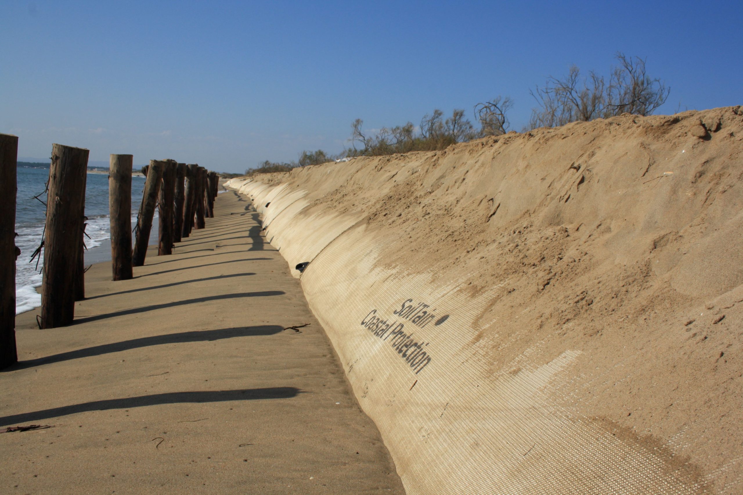 HUESKER introduces new geotextile bag product and provides coastal ...