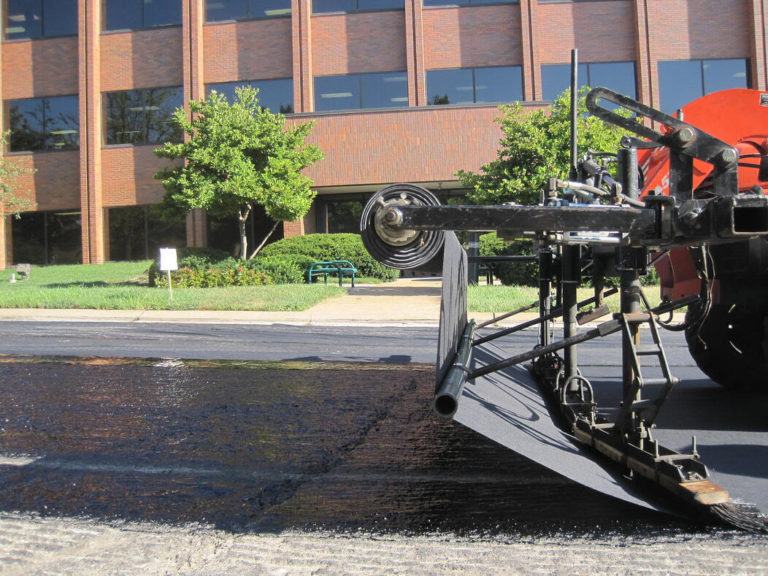 How pavements become more resilient with interlayers - Geosynthetics ...