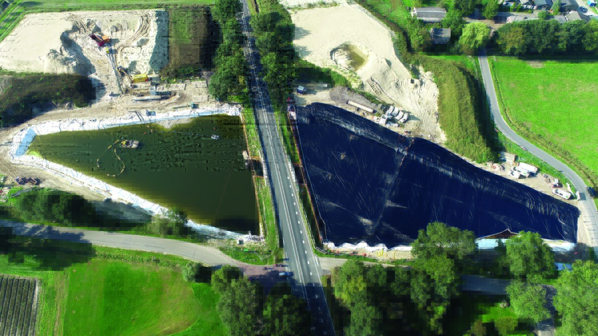 Motorway underpass using geomembranes as a groundwater barrier ...