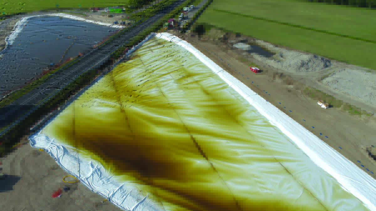 Motorway underpass using geomembranes as a groundwater barrier ...